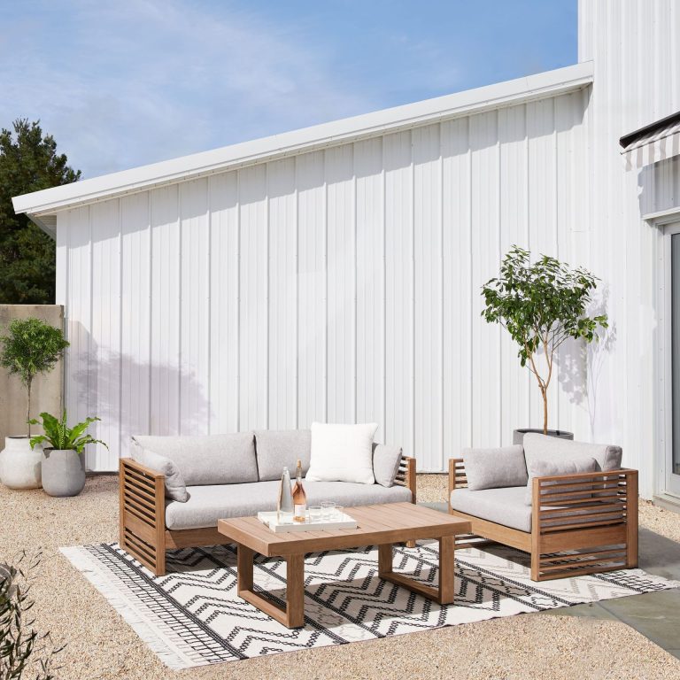 The Best Outdoor Coffee Tables To Elevate Your Backyard - Happily Inspired