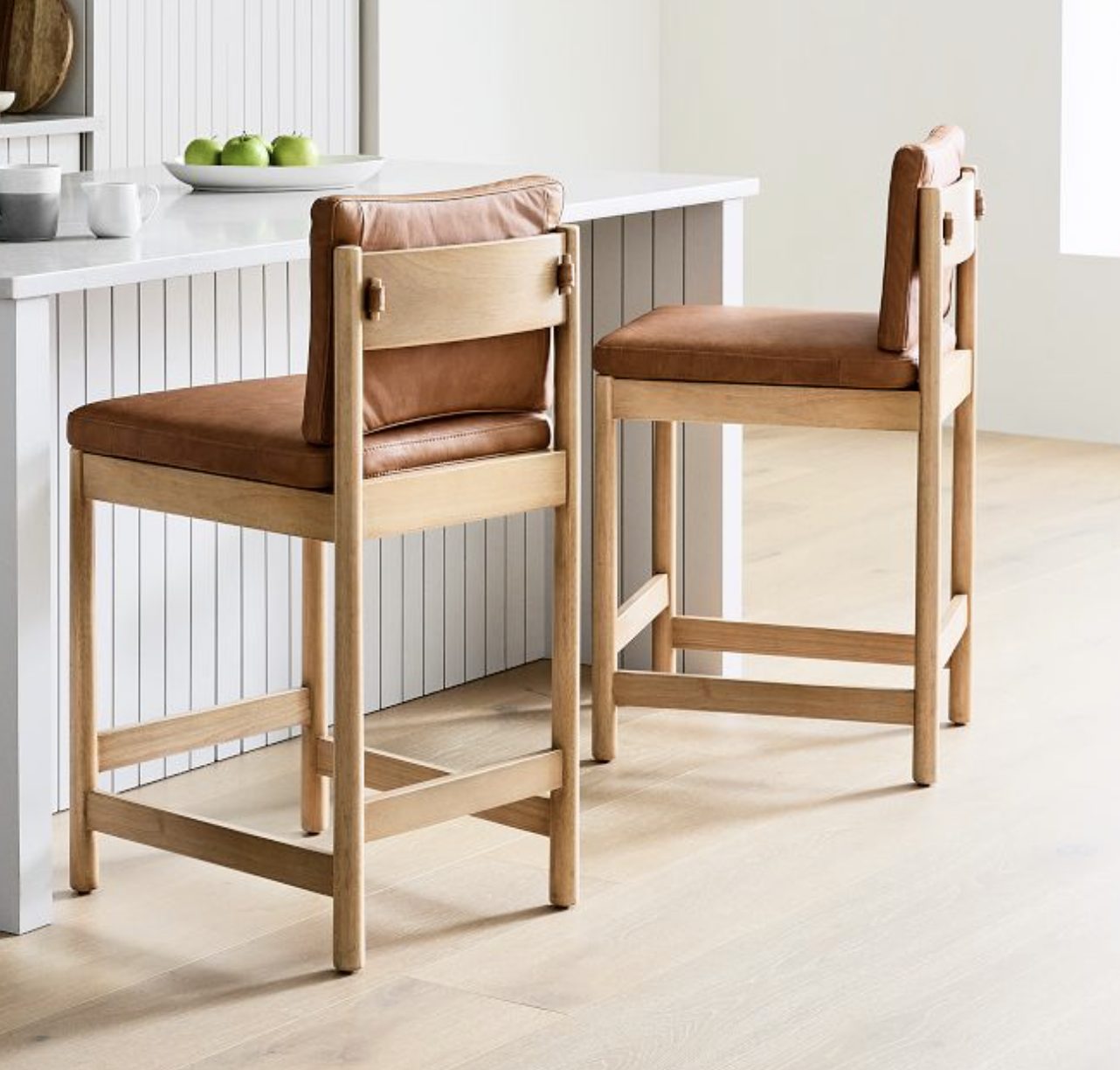 41 Best Bar Stools With Backs That Are Comfortable (2023) - Happily ...