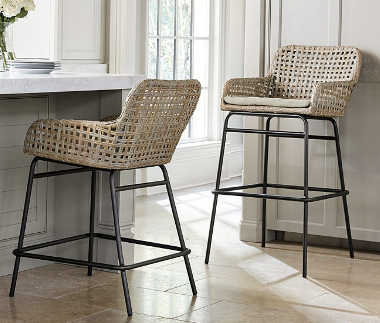 41 Best Bar Stools With Backs That Are Comfortable (2023) - Happily ...